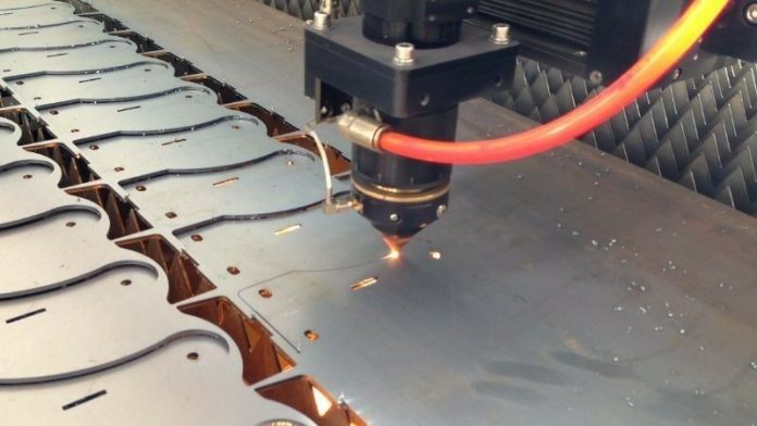 5 Best & Affordable Home Laser Cutter Machines